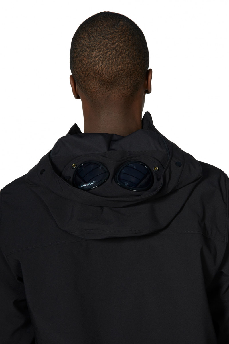 C.P. shell-R goggle jacket black